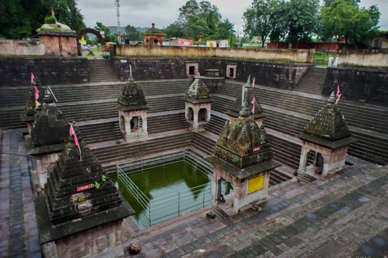 Grishneshwar Jyotirlinga Temple – History, Darshan Timings, Pooja