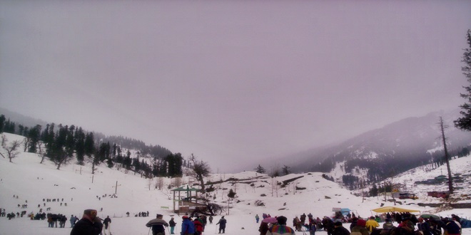 Kullu Manali Tour Package from Pune By Air & Train